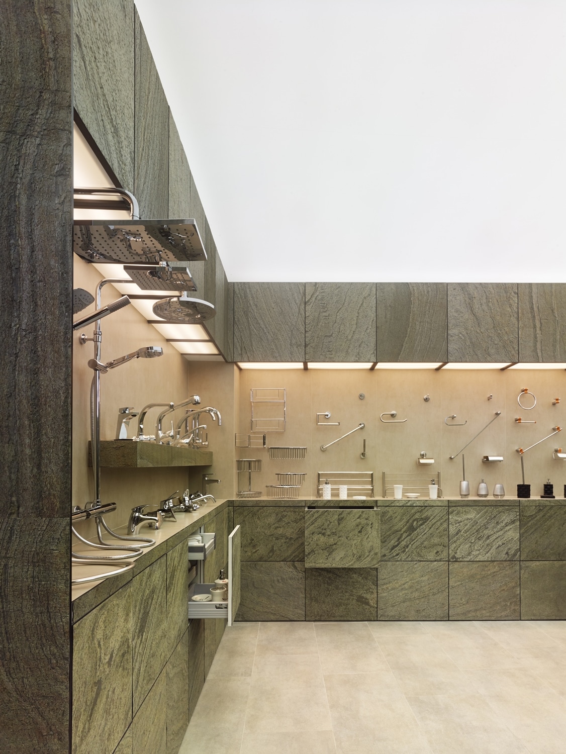 Showroom de materiales de construcción en Galicia - Iván Cotado